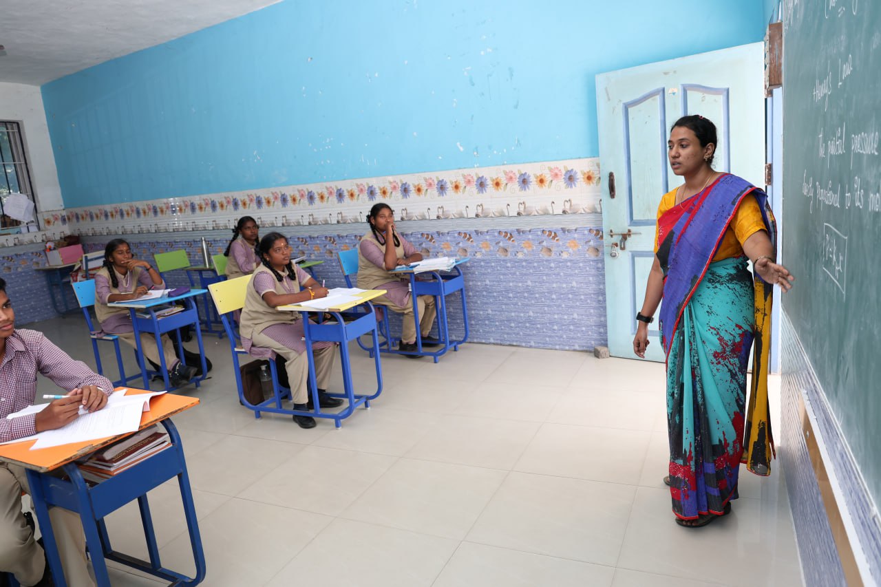 Shri Jay Raj Vidya Mandir School - Dindigul